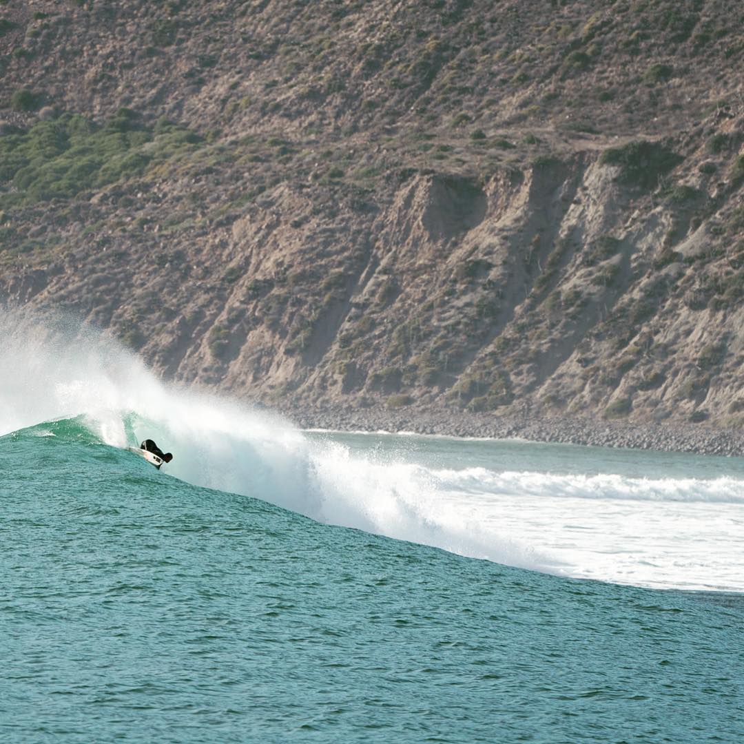 Travel Tips with Pro Surfer Damien Hobgood