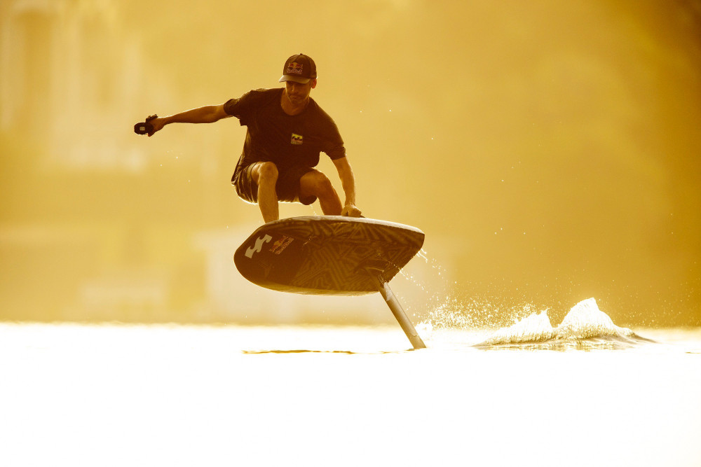 Instructional: The Best Tips for Learning to Foil